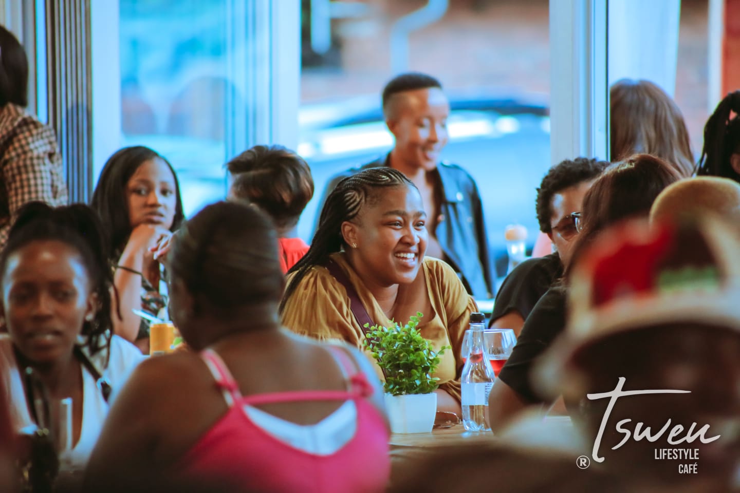 Tsweu Lifestyle Cafe – We Serve Stews & Lifestyle for a Living!