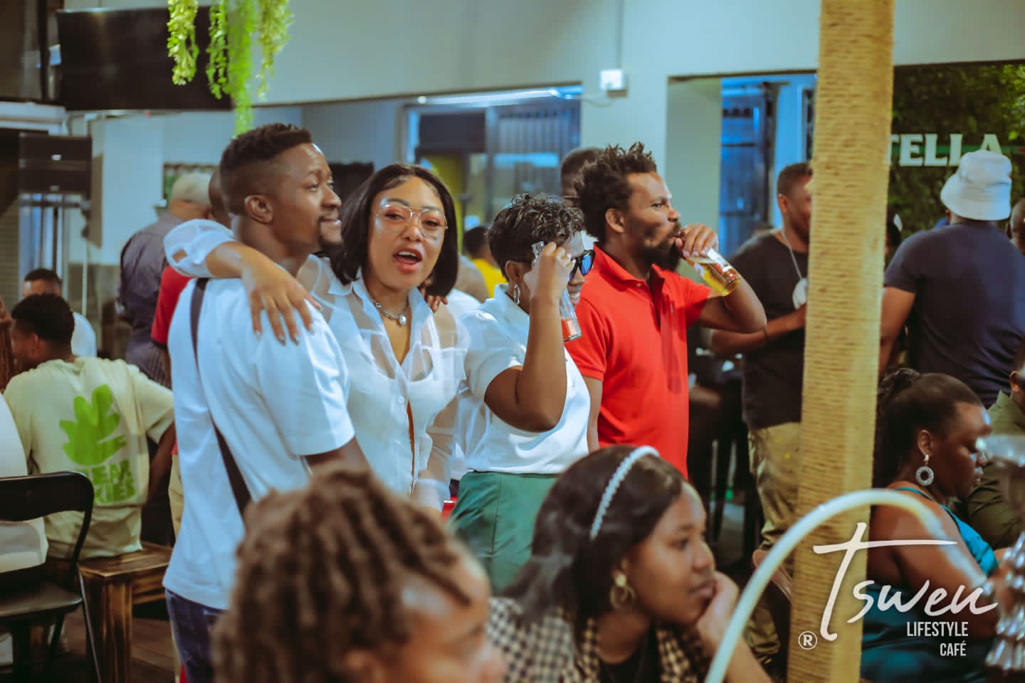 Tsweu Lifestyle Cafe – We Serve Stews & Lifestyle for a Living!